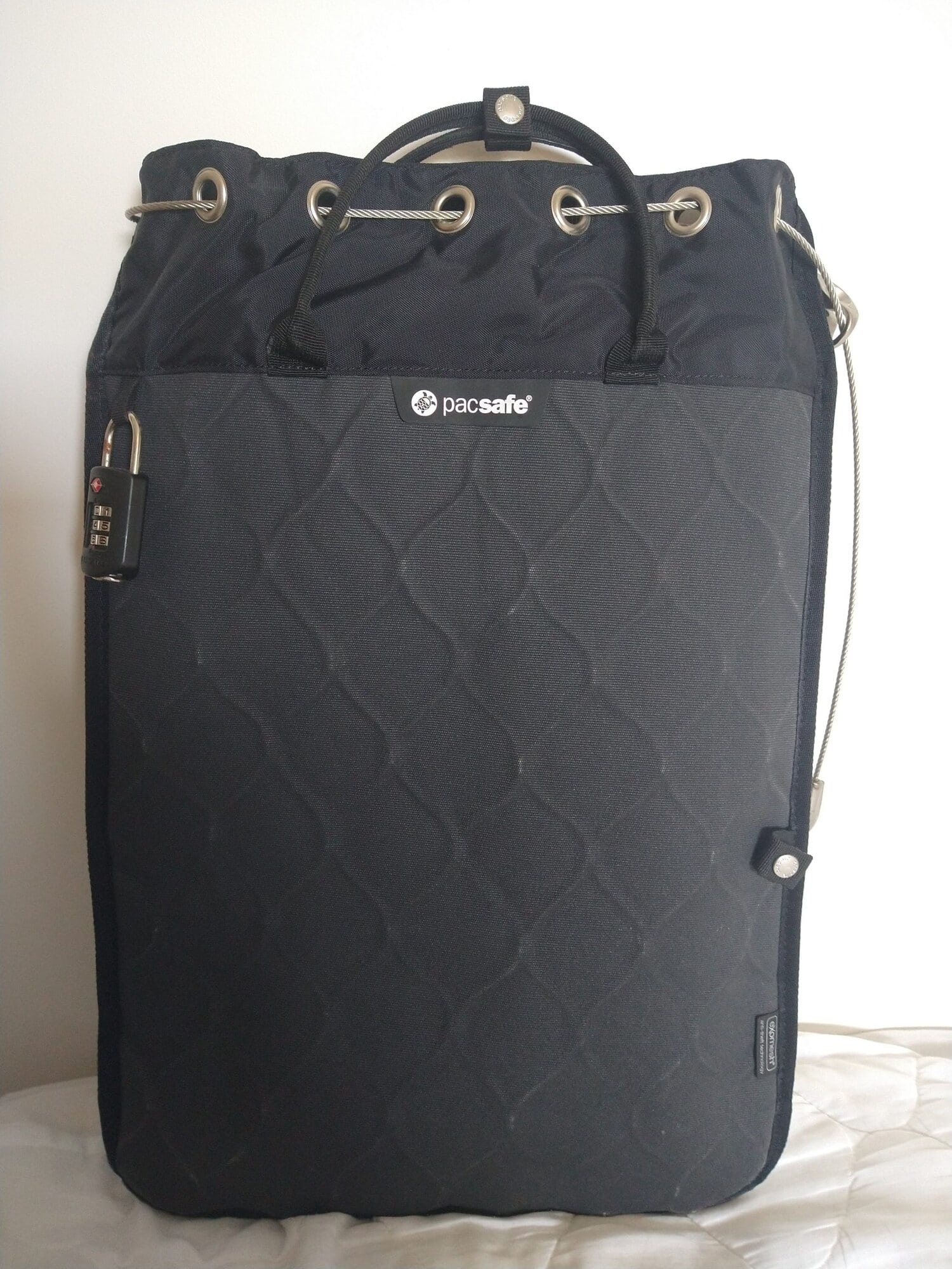 Pacsafe Portable Travel Safe: Pacsafe Travelsafe Review